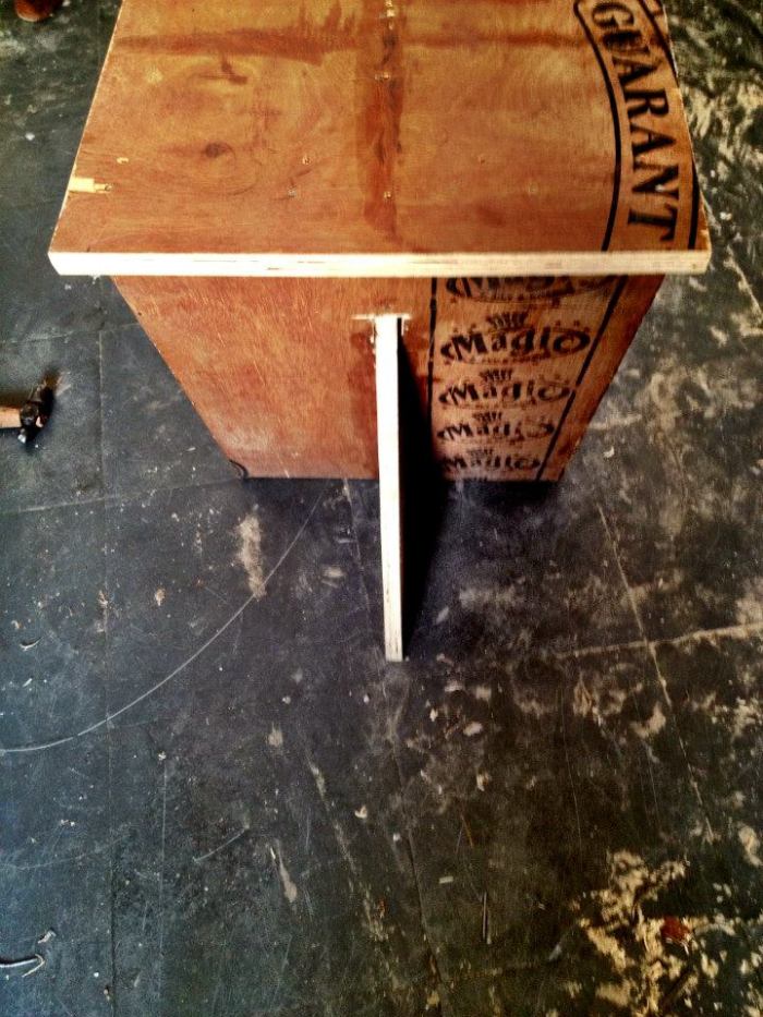 cross-legged stool :: process – DesignAware