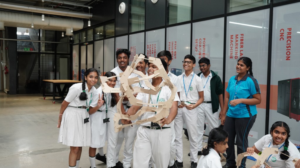 FLOCK 5.0 // Crowdsourced interlocking assemblies – DesignAware