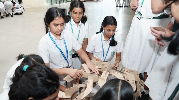 FLOCK 5.0 // Crowdsourced interlocking assemblies – DesignAware