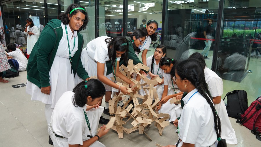 FLOCK 5.0 // Crowdsourced interlocking assemblies – DesignAware