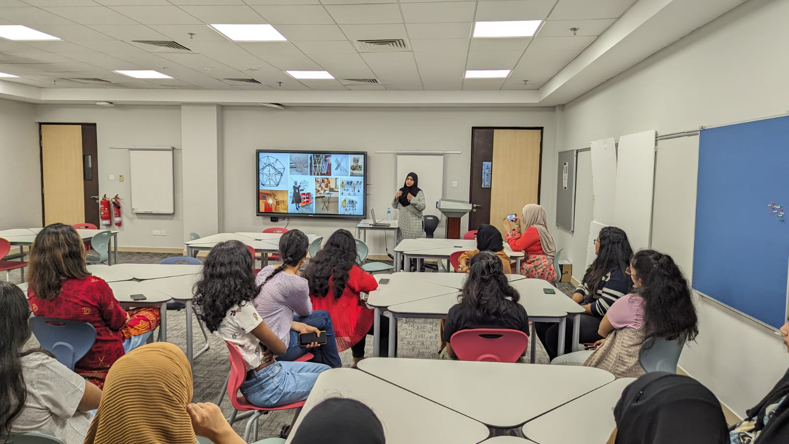 Presentation // MAHE Dubai – DesignAware